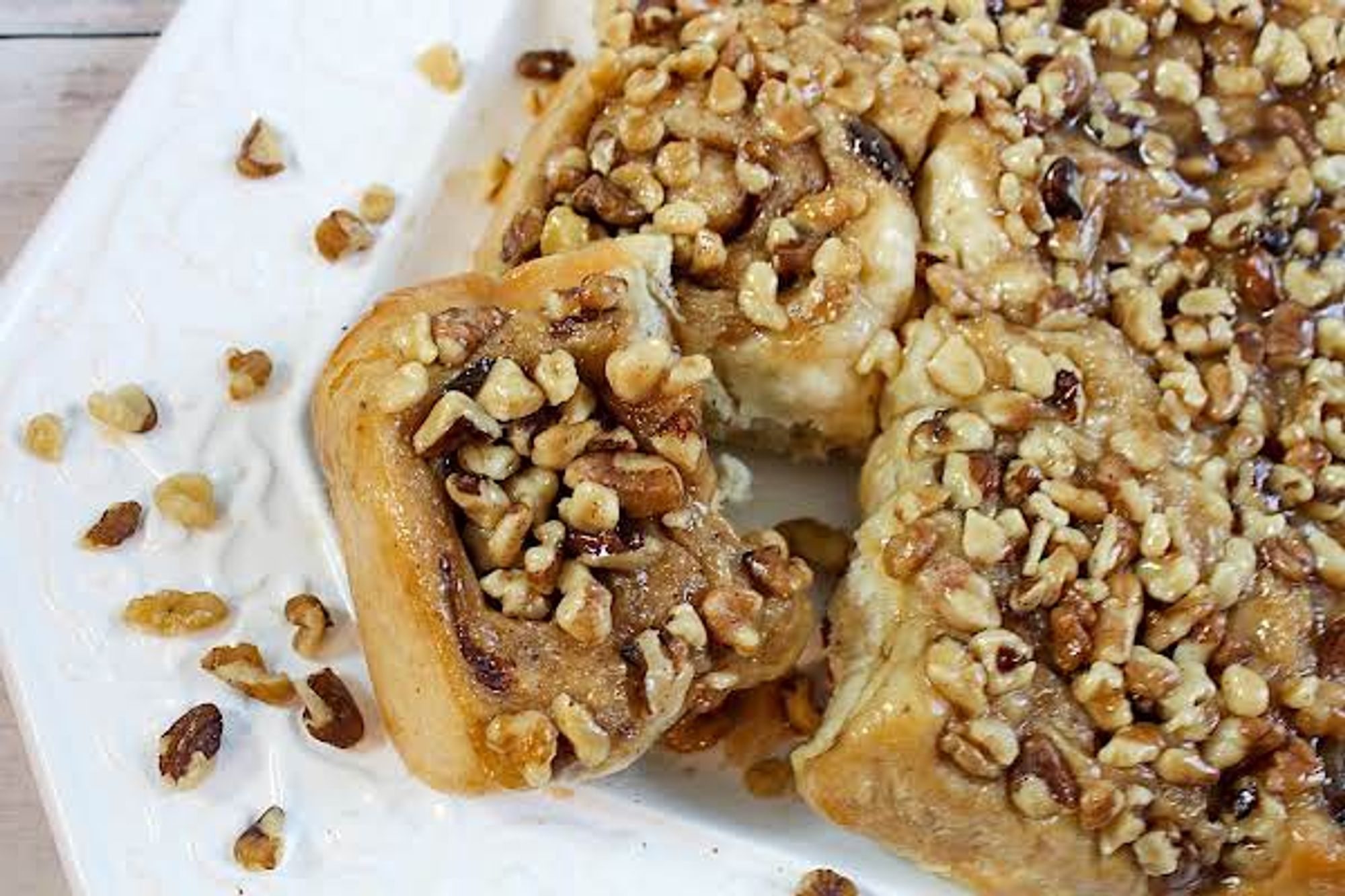 Banana Nut Sticky Buns for Bread Machine Recipe | Just A Pinch - My ...