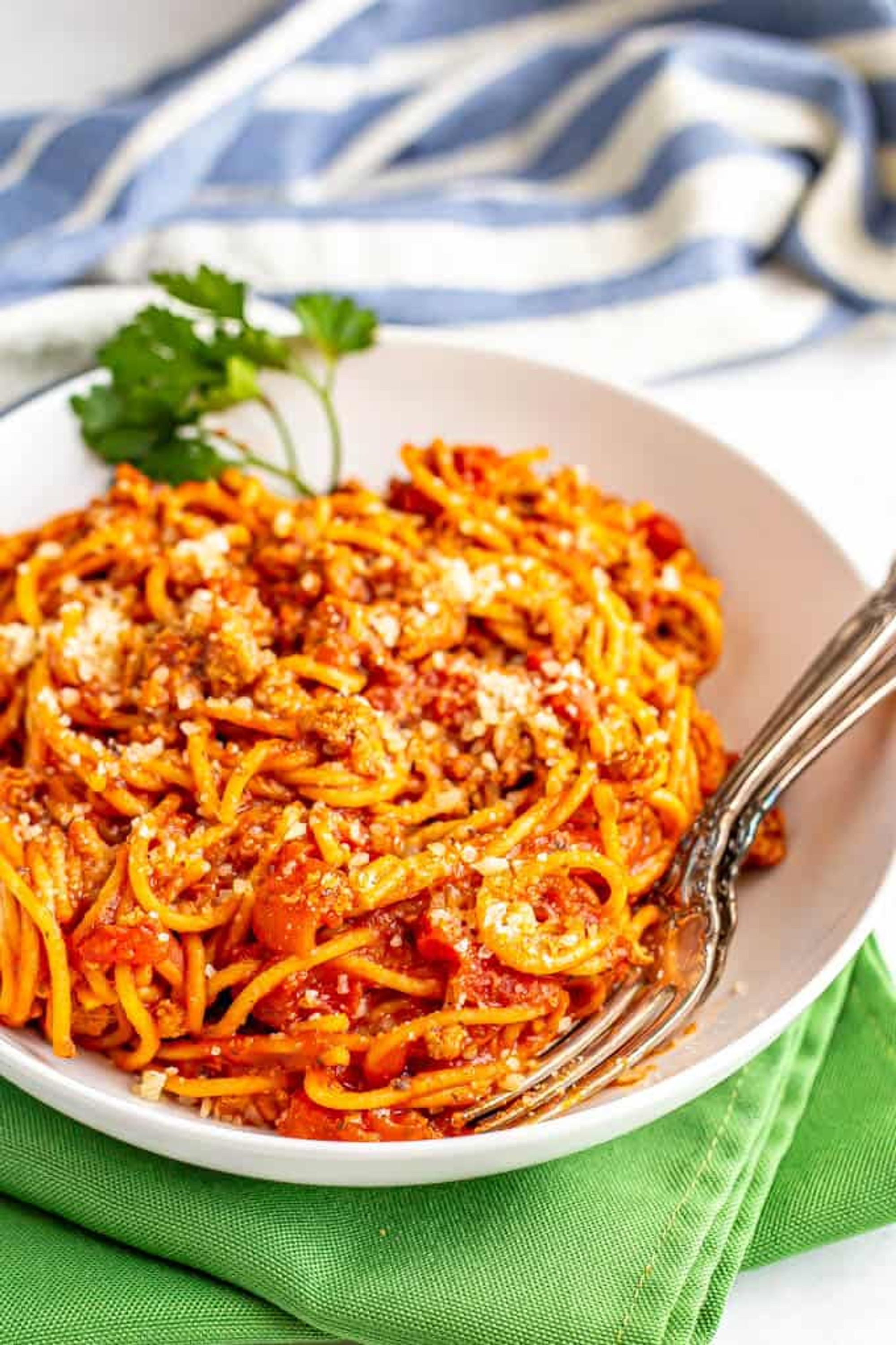 Instant Pot spaghetti - Family Food on the Table - My Recipe Magic