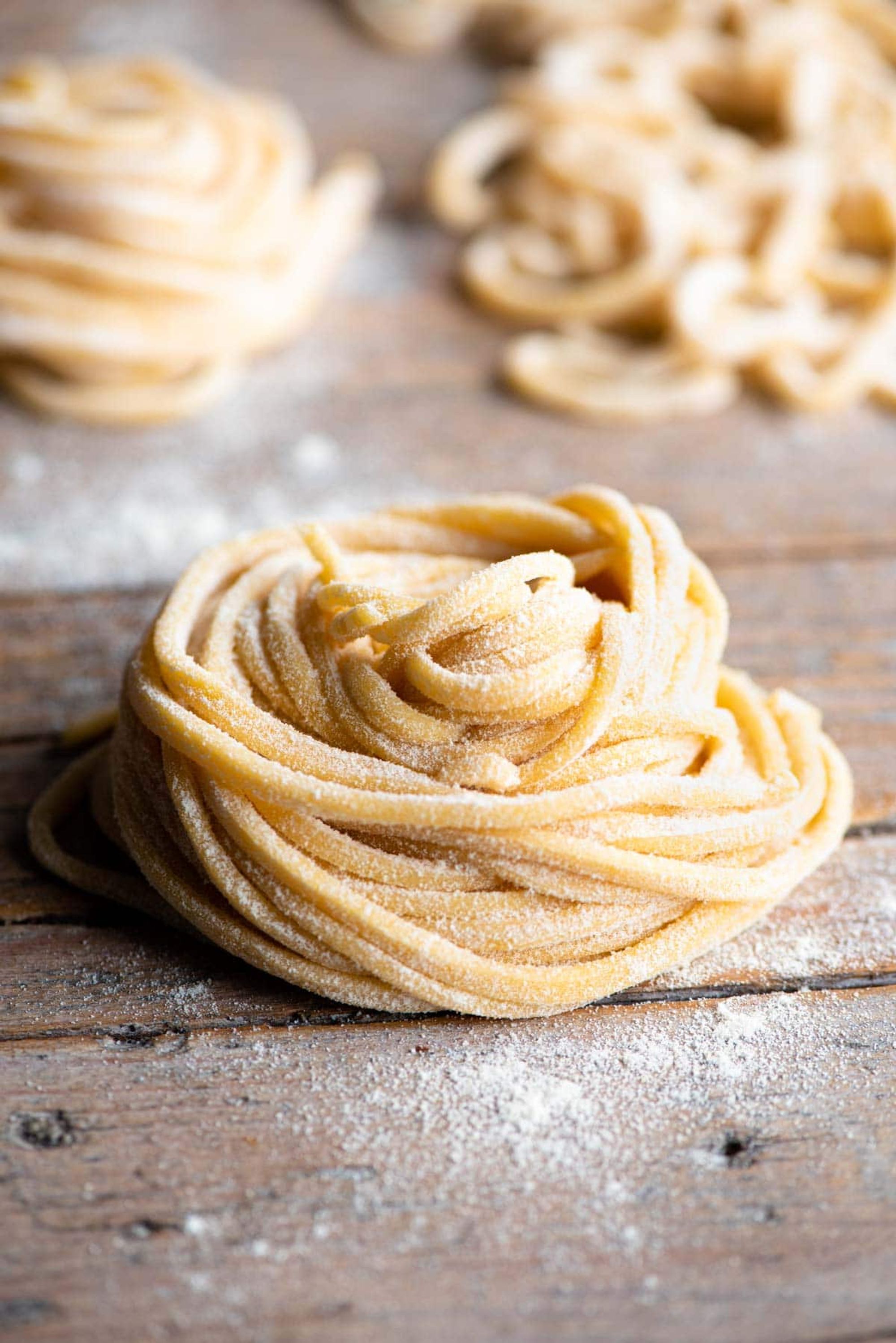 Homemade Tonnarelli Pasta (Spaghetti alla Chitarra) - Inside The Rustic ...